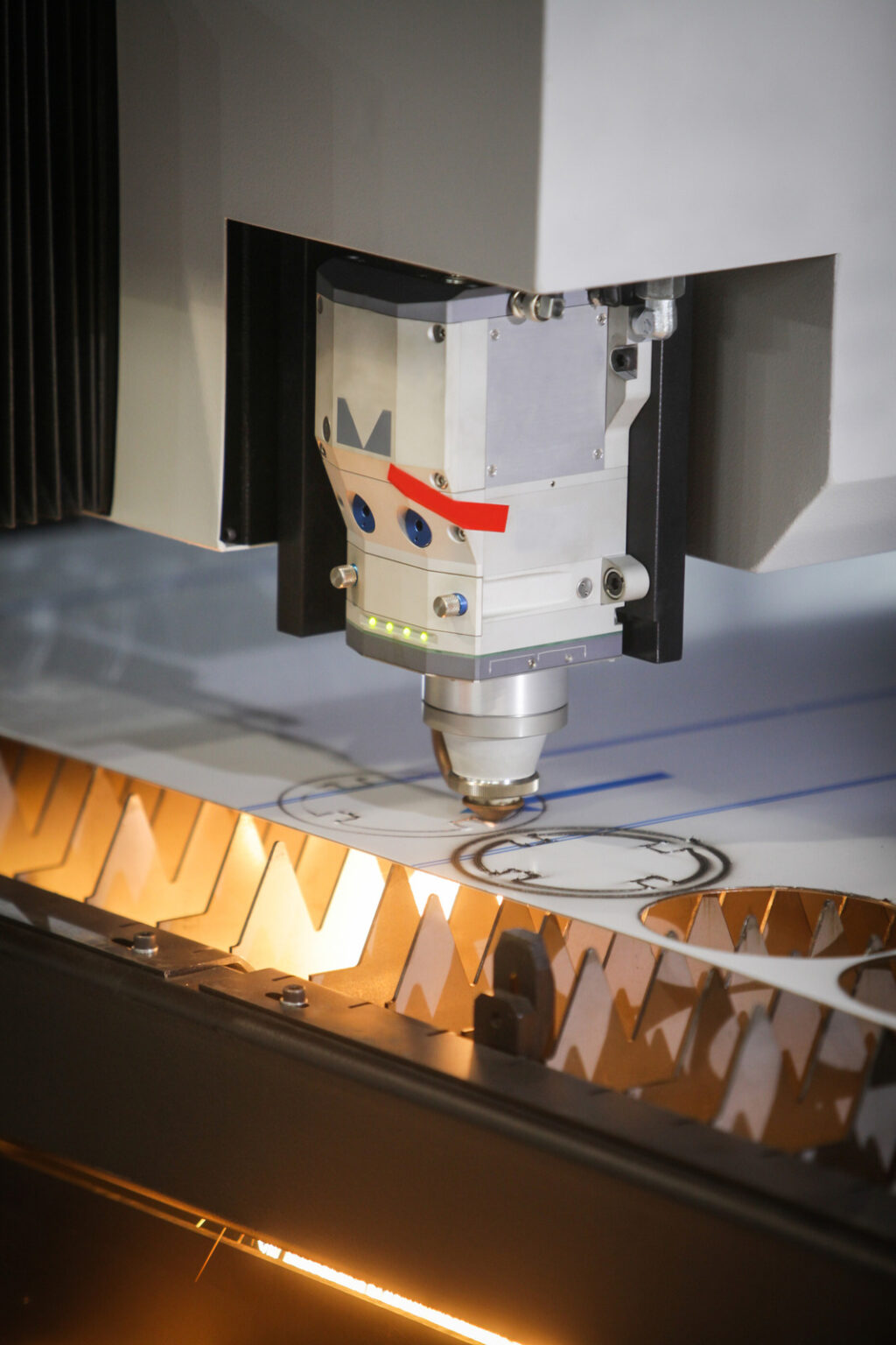 What Are The Pros And Cons Of Laser Cutting Typelaser