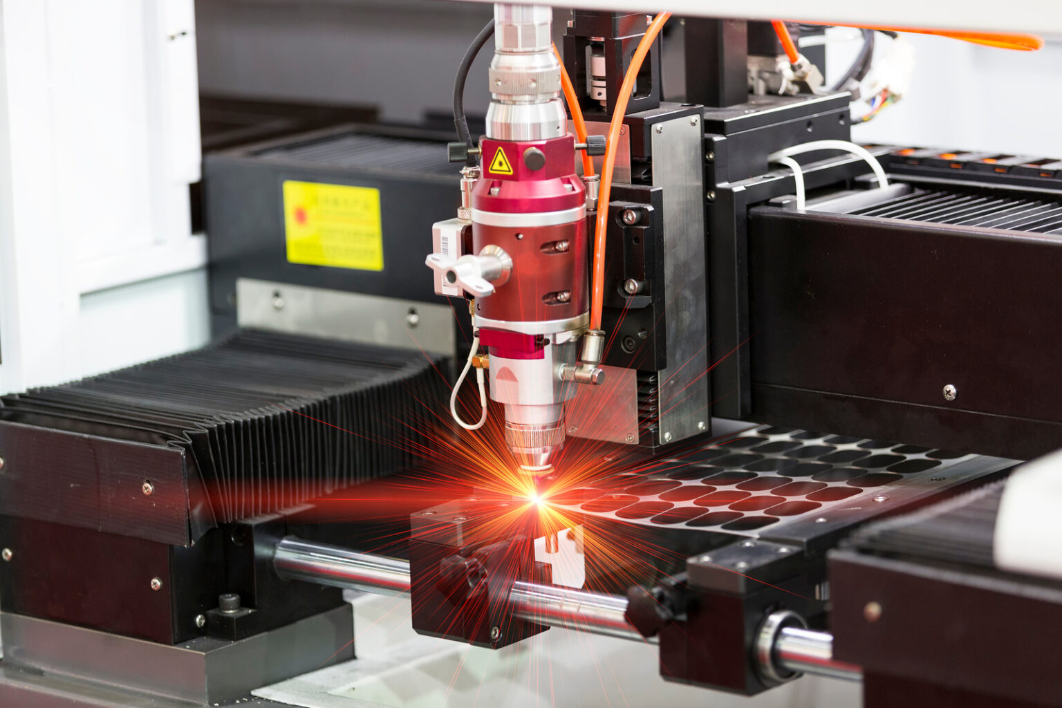 Exploring the Benefits of Using a Laser Cutting Head - TypeLaser